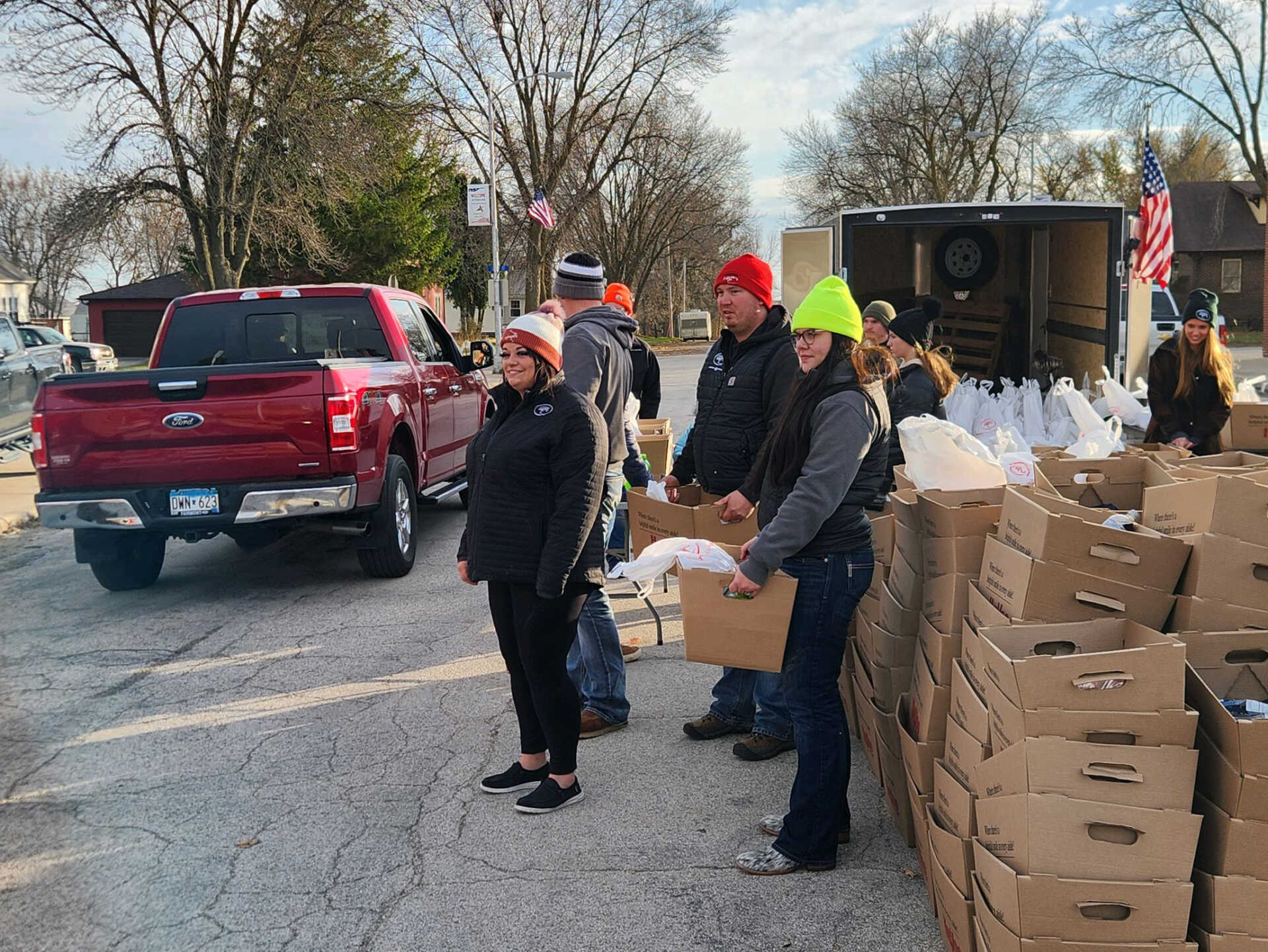 Over 500 Hams Donated to Hunting with Heroes on Veteran’s Day ...
